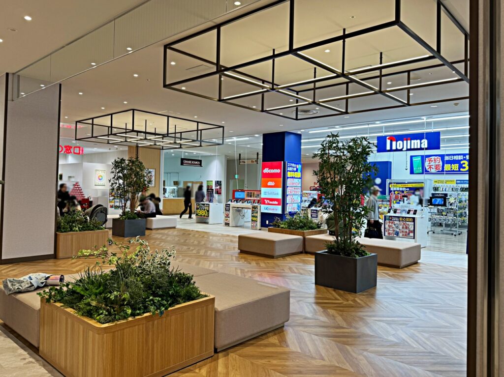 【立川市周辺】東大和の新時代が始まる。地域密着型ショッピングセンター「LICOPA（リコパ） 東大和」メゾン棟本日11月29日オープン！ | 号外NET 立川市・昭島市